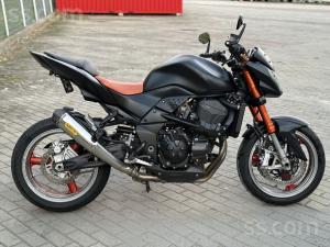 Kawasaki Z1000 2008 Tallina, ar dzinēja tilpumu 1.00 L un nobraukumu 0 tūkst. km par 3990 €, foto 7 vietnē AUTOMOTO.COM.LV
