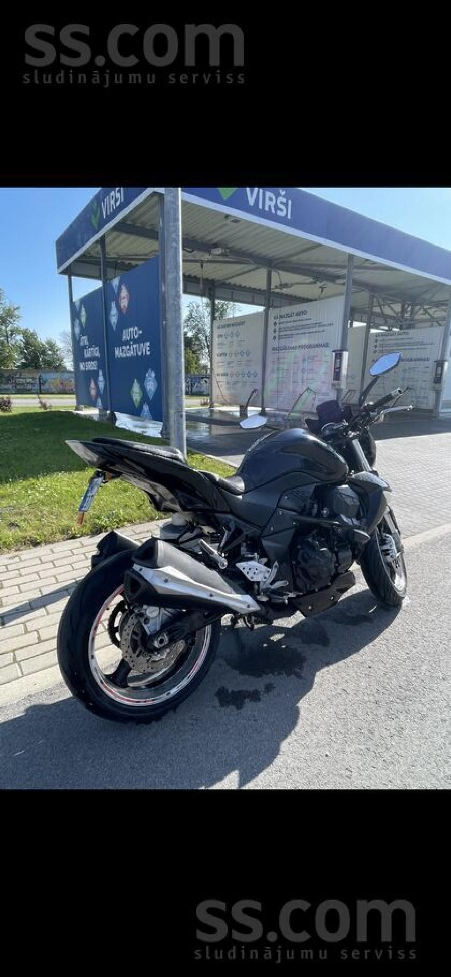 Kawasaki Z1000 2008 in Liepaja, with an engine capacity of 1.00 L and mileage of 0 thousand km for 4000 €, photo 5 on AUTOMOTO.COM.LV