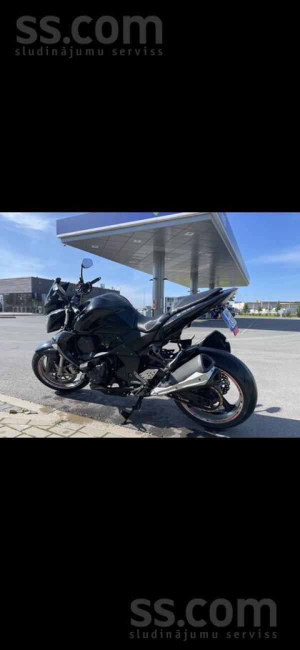 Kawasaki Z1000 2008 in Liepaja, with an engine capacity of 1.00 L and mileage of 0 thousand km for 4000 €, photo 6 on AUTOMOTO.COM.LV