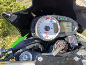 Kawasaki Z1000 2009 in Rakvere, with an engine capacity of 0.95 L and mileage of 45 thousand km for 3900 €, photo 7 on AUTOMOTO.COM.LV