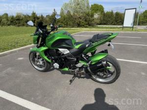 Kawasaki Z1000 2009 in Riga, with an engine capacity of 1.00 L and mileage of 0 thousand km for 3800 €, photo 3 on AUTOMOTO.COM.LV