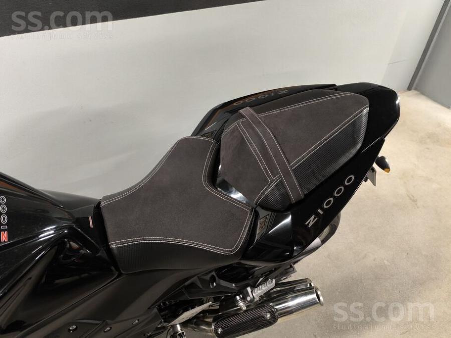 Kawasaki Z1000 2009 Rīga, ar dzinēja tilpumu 1.00 L un nobraukumu 0 tūkst. km par 4600 €, foto 7 vietnē AUTOMOTO.COM.LV