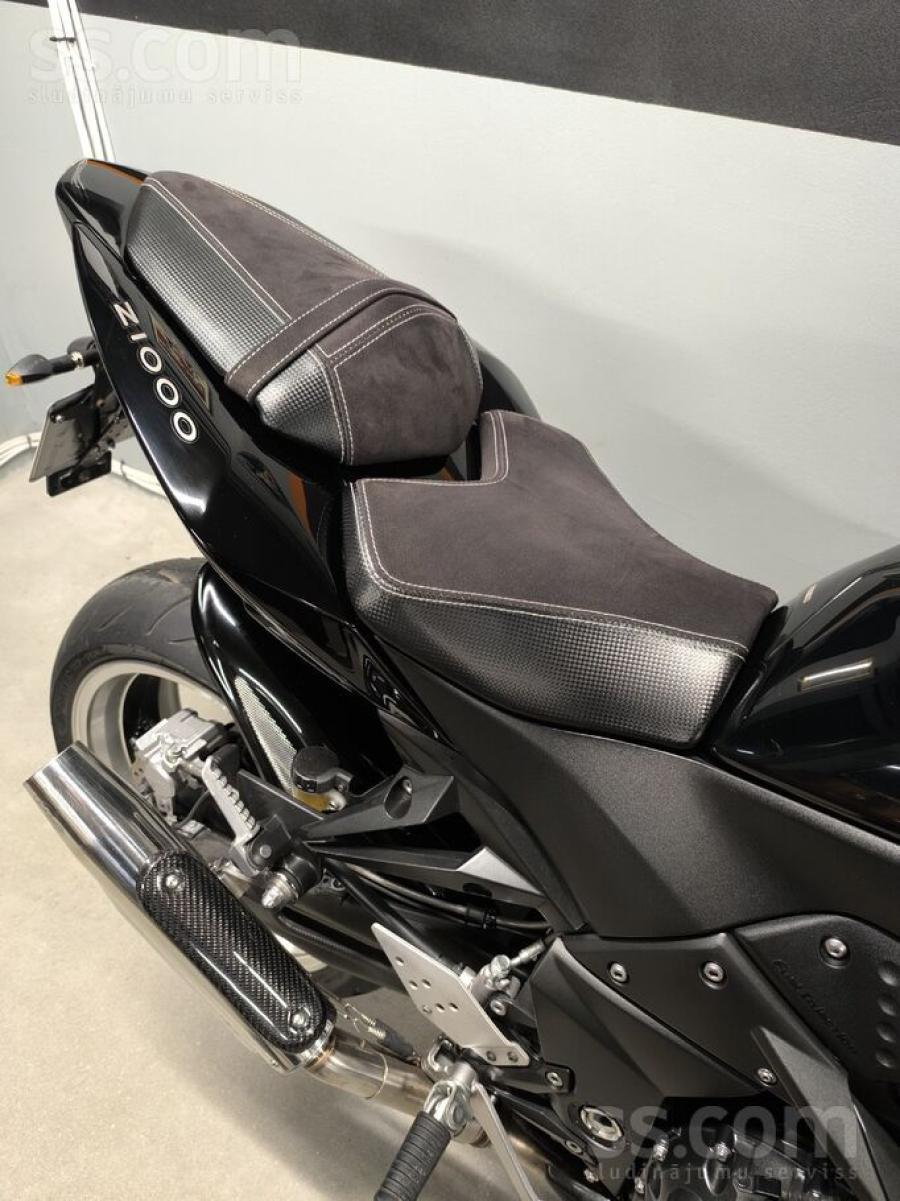 Kawasaki Z1000 2009 Rīga, ar dzinēja tilpumu 1.00 L un nobraukumu 0 tūkst. km par 4600 €, foto 8 vietnē AUTOMOTO.COM.LV