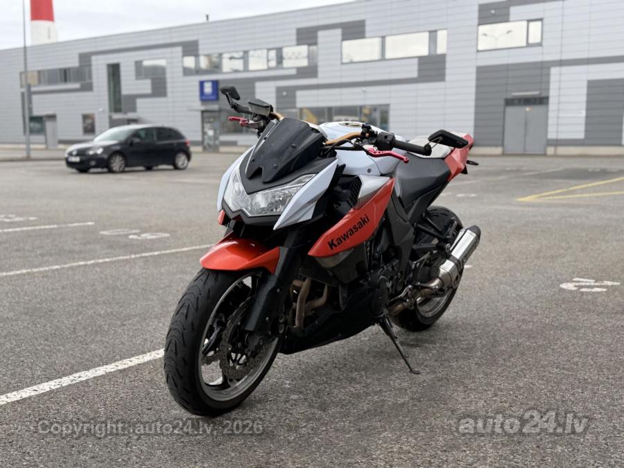 Kawasaki Z1000 2010 Tallina, ar dzinēja tilpumu 1.04 L un nobraukumu 56 tūkst. km par 3900 €, foto 5 vietnē AUTOMOTO.COM.LV