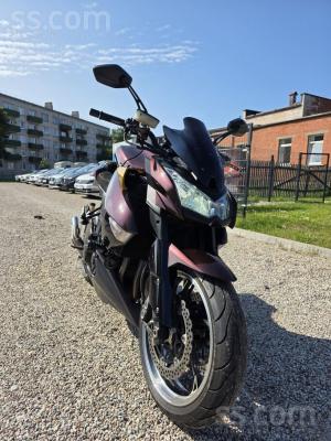 Кавасаки З 1000 2010 в Вентспилс, объемом двигателя 1.00 л и пробегом 0 тыс. км за 6200 €, фото 3 на AUTOMOTO.COM.LV