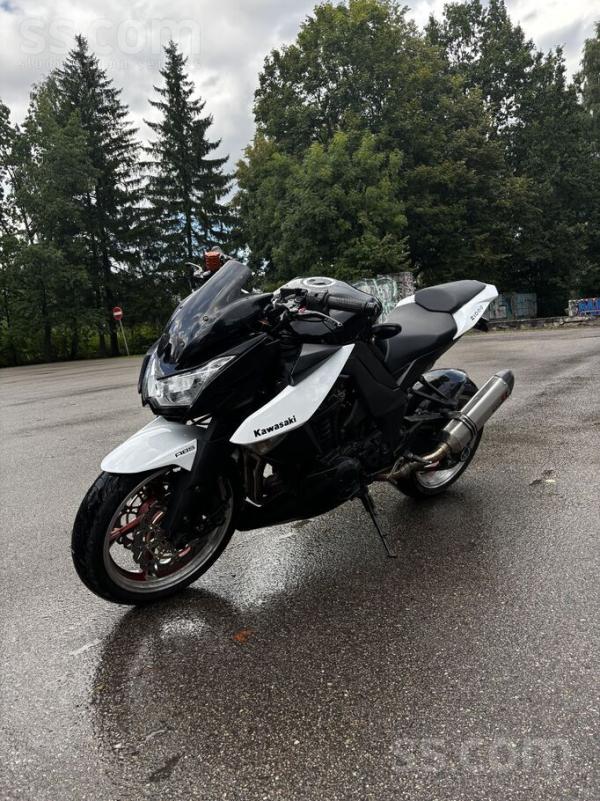 Kawasaki Z1000 2010 Jūrmala, ar dzinēja tilpumu 1.00 L un nobraukumu 0 tūkst. km par 4920 €, foto 2 vietnē AUTOMOTO.COM.LV