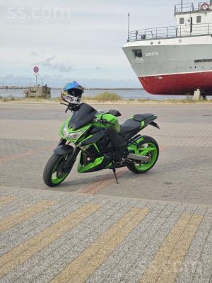 Kawasaki Z1000 2010 Rīga, ar dzinēja tilpumu 1.00 L un nobraukumu 0 tūkst. km par 6500 €, foto  vietnē AUTOMOTO.COM.LV