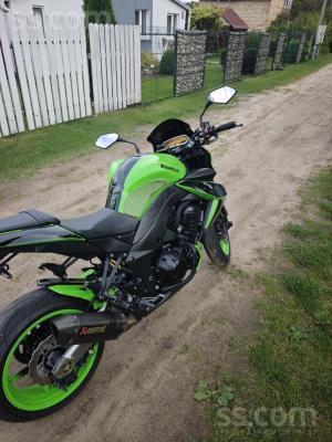 Kawasaki Z1000 2010 Rīga, ar dzinēja tilpumu 1.00 L un nobraukumu 0 tūkst. km par 6500 €, foto 6 vietnē AUTOMOTO.COM.LV