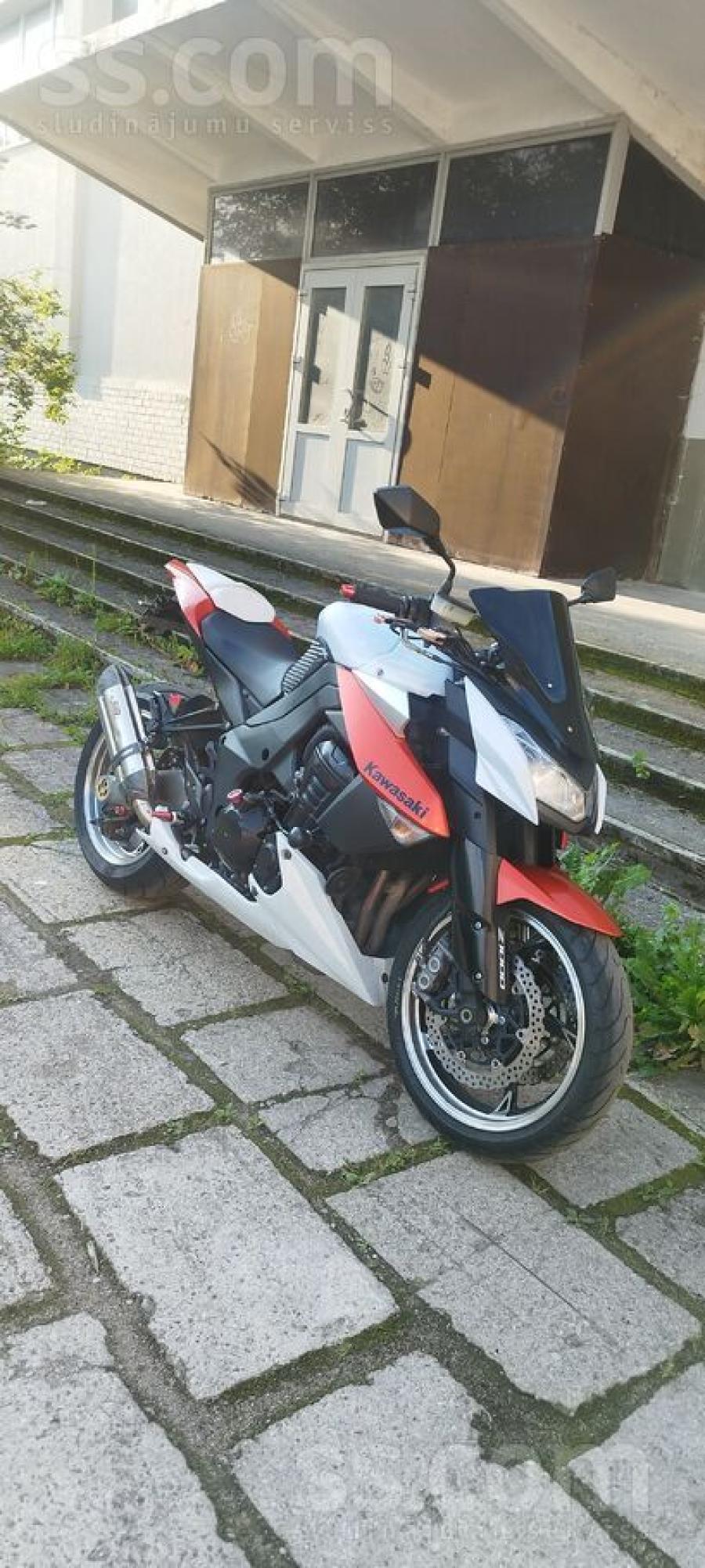 Kawasaki Z1000 2011 Liepāja, ar dzinēja tilpumu 1.04 L un nobraukumu 0 tūkst. km par 5700 €, foto 5 vietnē AUTOMOTO.COM.LV