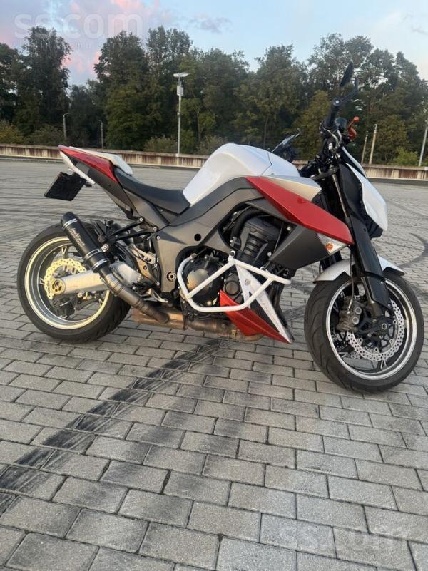 Kawasaki Z1000 2011 in Riga, with an engine capacity of 1.04 L and mileage of 0 thousand km for 5900 €, photo 1 on AUTOMOTO.COM.LV