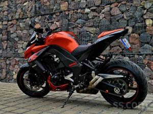 Kawasaki Z1000 2012 in Jekabpils, with an engine capacity of 1.04 L and mileage of 0 thousand km for 5950 €, photo 3 on AUTOMOTO.COM.LV