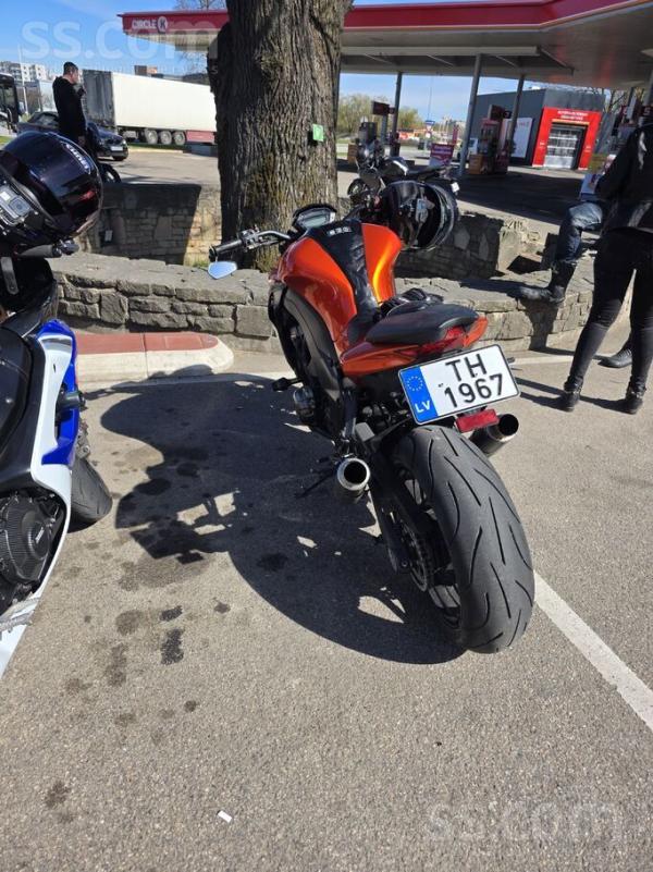 Кавасаки З 1000 2014 в Рига, объемом двигателя 1.00 л и пробегом 0 тыс. км за 8700 €, фото 4 на AUTOMOTO.COM.LV