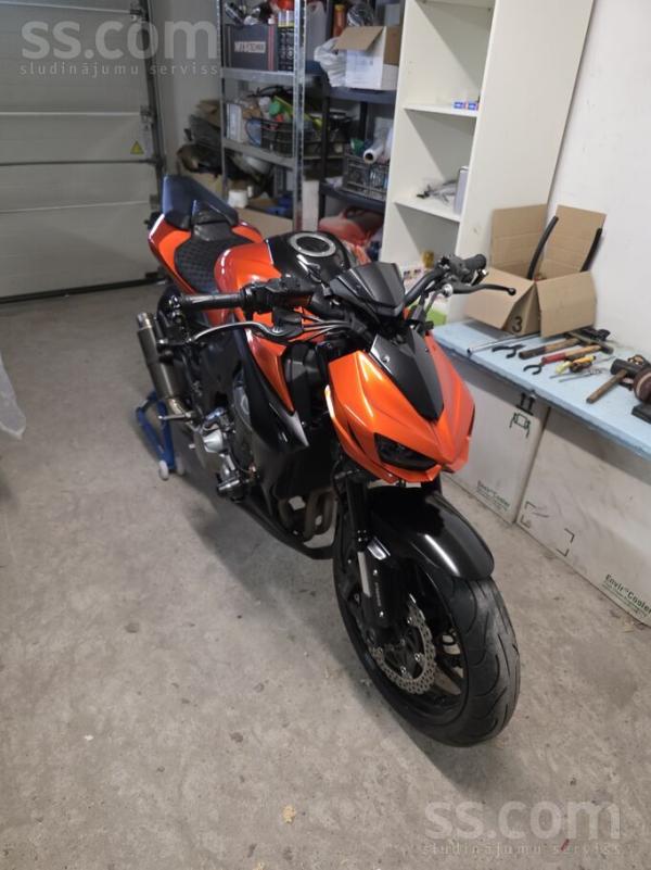 Kawasaki Z1000 2014 in Riga, with an engine capacity of 1.00 L and mileage of 0 thousand km for 8400 €, photo 2 on AUTOMOTO.COM.LV