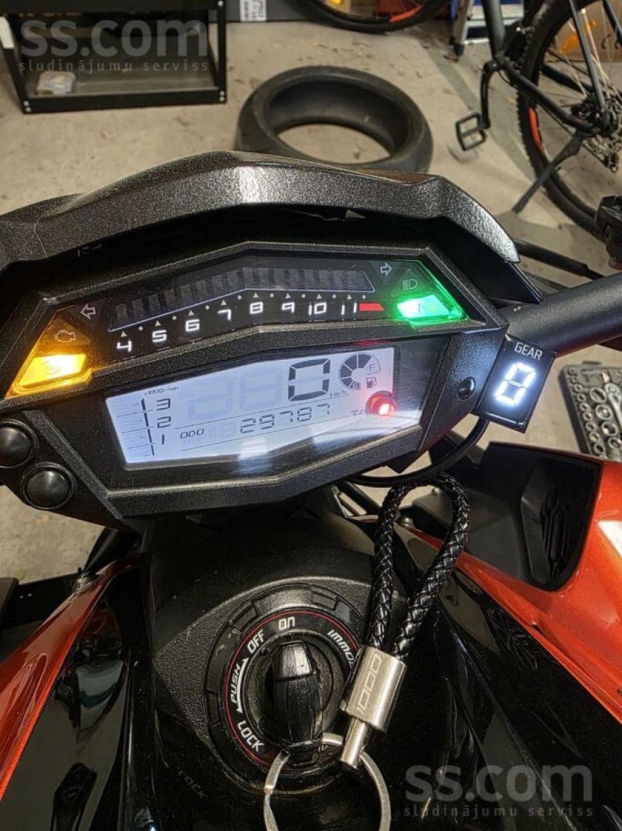 Kawasaki Z1000 2014 Rīga, ar dzinēja tilpumu 1.00 L un nobraukumu 0 tūkst. km par 8400 €, foto 6 vietnē AUTOMOTO.COM.LV