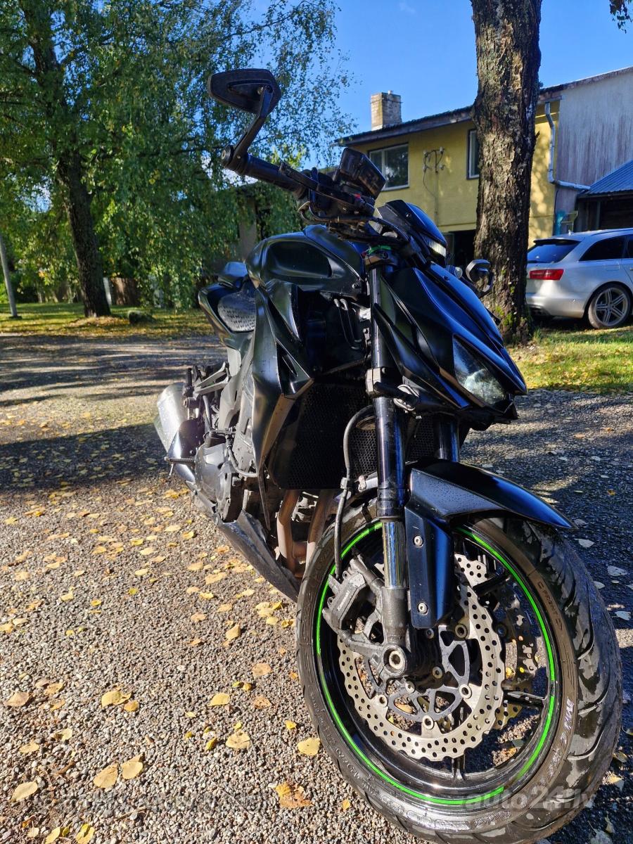 Kawasaki Z1000 2016 in Tallinn, with an engine capacity of 1.04 L and mileage of 36 thousand km for 7500 €, photo 4 on AUTOMOTO.COM.LV