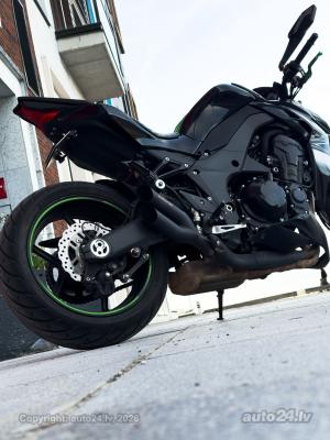 Kawasaki Z1000 2017 in Tallinn, with an engine capacity of 1.04 L and mileage of 18 thousand km for 9200 €, photo 4 on AUTOMOTO.COM.LV