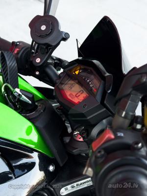 Kawasaki Z1000 2017 in Tallinn, with an engine capacity of 1.04 L and mileage of 18 thousand km for 9200 €, photo 6 on AUTOMOTO.COM.LV
