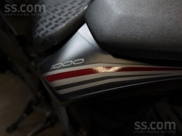 Kawasaki Z1000 2019 in Riga, with an engine capacity of 1.00 L and mileage of 0 thousand km for 10490 €, photo 9 on AUTOMOTO.COM.LV
