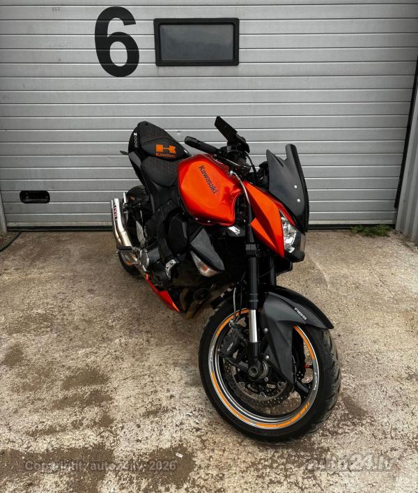 Oranžs Kawasaki Z1000 2009 Tallina, ar dzinēja tilpumu 0.95 L un nobraukumu 48 tūkst. km par 4399 €, foto 1 vietnē AUTOMOTO.COM.LV
