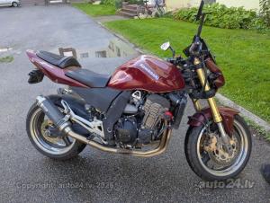 Sarkans Kawasaki Z1000 2006 Tallina, ar dzinēja tilpumu 0.95 L un nobraukumu 30 tūkst. km par 4300 €, foto  vietnē AUTOMOTO.COM.LV