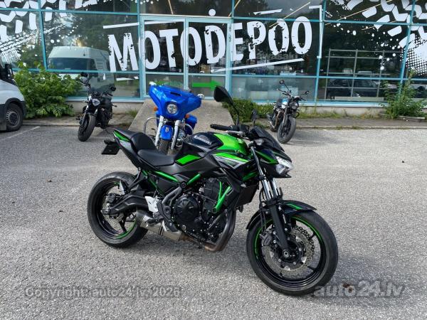 Черный Кавасаки Z650 2022 в Таллин, объемом двигателя 0.65 л и пробегом 5 тыс. км за 5900 €, фото 2 на AUTOMOTO.COM.LV