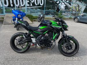 Black Kawasaki Z650 2022 in Tallinn, with an engine capacity of 0.65 L and mileage of 5 thousand km for 5900 €, photo 4 on AUTOMOTO.COM.LV