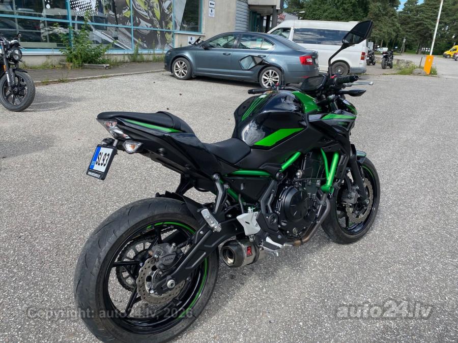 Black Kawasaki Z650 2022 in Tallinn, with an engine capacity of 0.65 L and mileage of 5 thousand km for 5900 €, photo 5 on AUTOMOTO.COM.LV