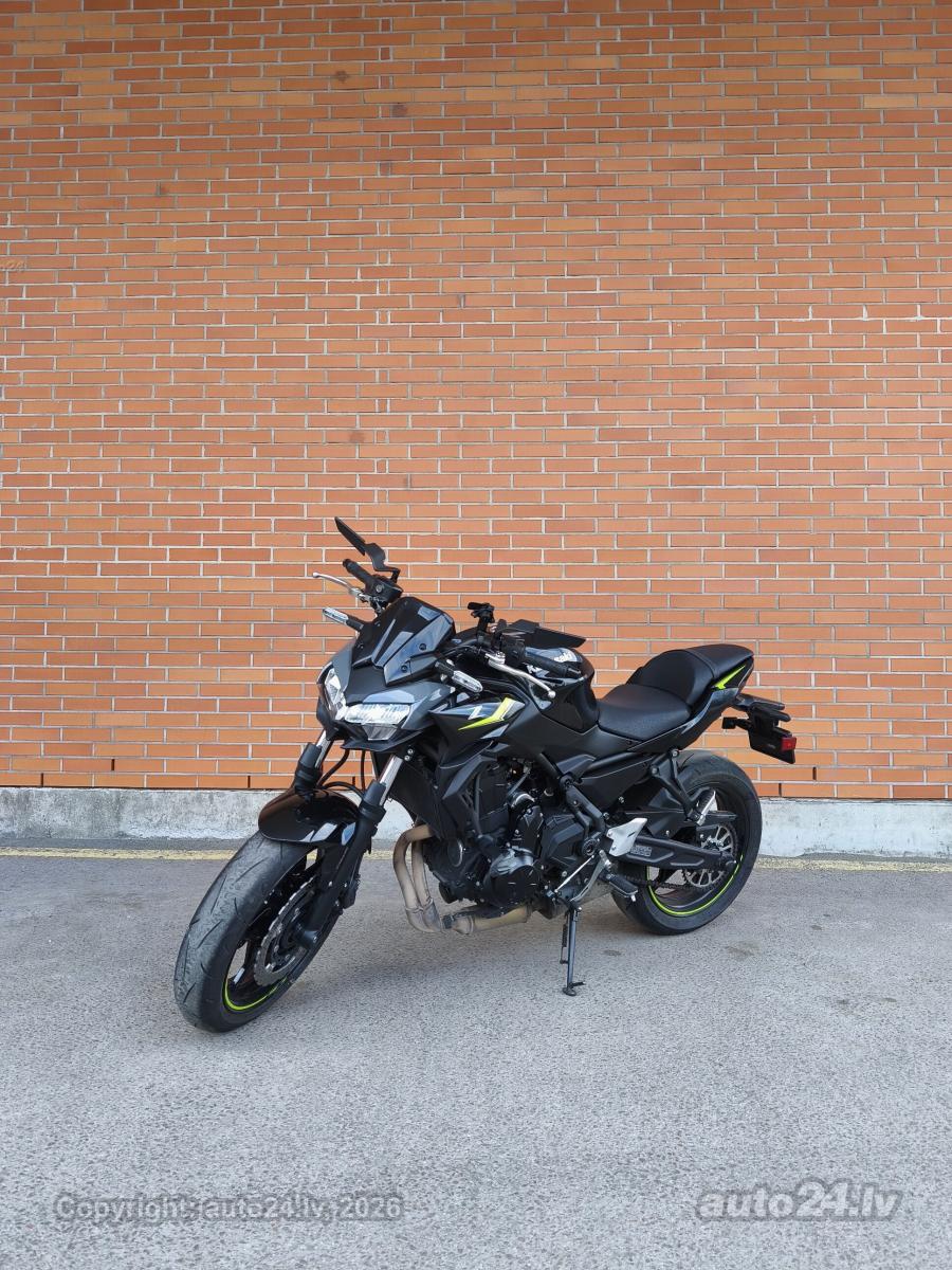 Melns Kawasaki Z650 2024 Tallina, ar dzinēja tilpumu 0.65 L un nobraukumu 12 tūkst. km par 6000 €, foto 3 vietnē AUTOMOTO.COM.LV