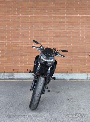 Melns Kawasaki Z650 2024 Tallina, ar dzinēja tilpumu 0.65 L un nobraukumu 12 tūkst. km par 6000 €, foto 4 vietnē AUTOMOTO.COM.LV