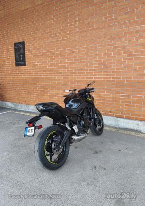 Melns Kawasaki Z650 2024 Tallina, ar dzinēja tilpumu 0.65 L un nobraukumu 12 tūkst. km par 6000 €, foto 5 vietnē AUTOMOTO.COM.LV