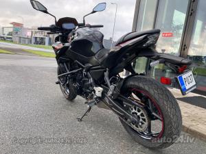 Черный Кавасаки Z650 2025 в Таллин, объемом двигателя 0.65 л и пробегом 4 тыс. км за 6490 €, фото 5 на AUTOMOTO.COM.LV