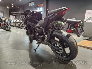 Melns Kawasaki Z650 2026 Tallina, ar dzinēja tilpumu 0.65 L un nobraukumu 1 tūkst. km par 7890 €, foto 4 vietnē AUTOMOTO.COM.LV