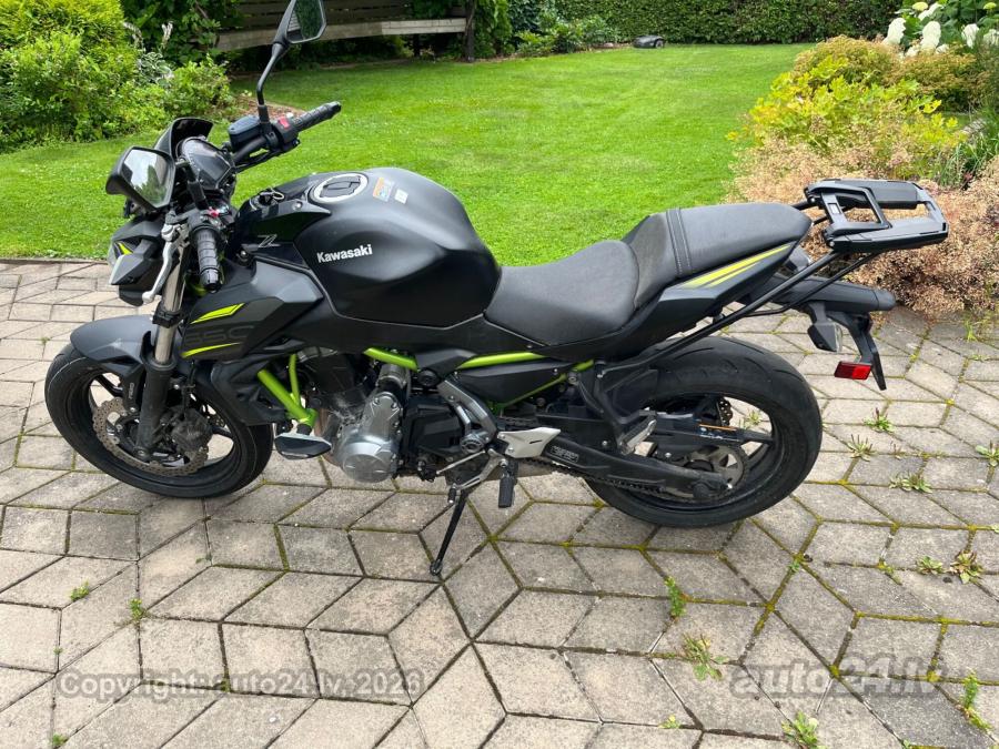 Зеленый Кавасаки Z650 2019 в Тарту, объемом двигателя 0.65 л и пробегом 5 тыс. км за 5300 €, фото 3 на AUTOMOTO.COM.LV