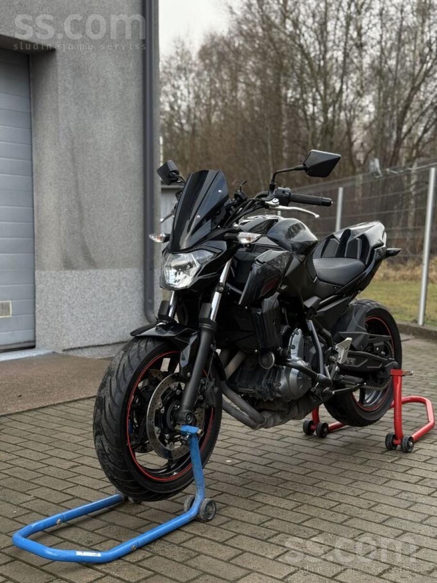 Kawasaki Z650 2017 Tallina, ar dzinēja tilpumu 0.65 L un nobraukumu 0 tūkst. km par 4390 €, foto 3 vietnē AUTOMOTO.COM.LV
