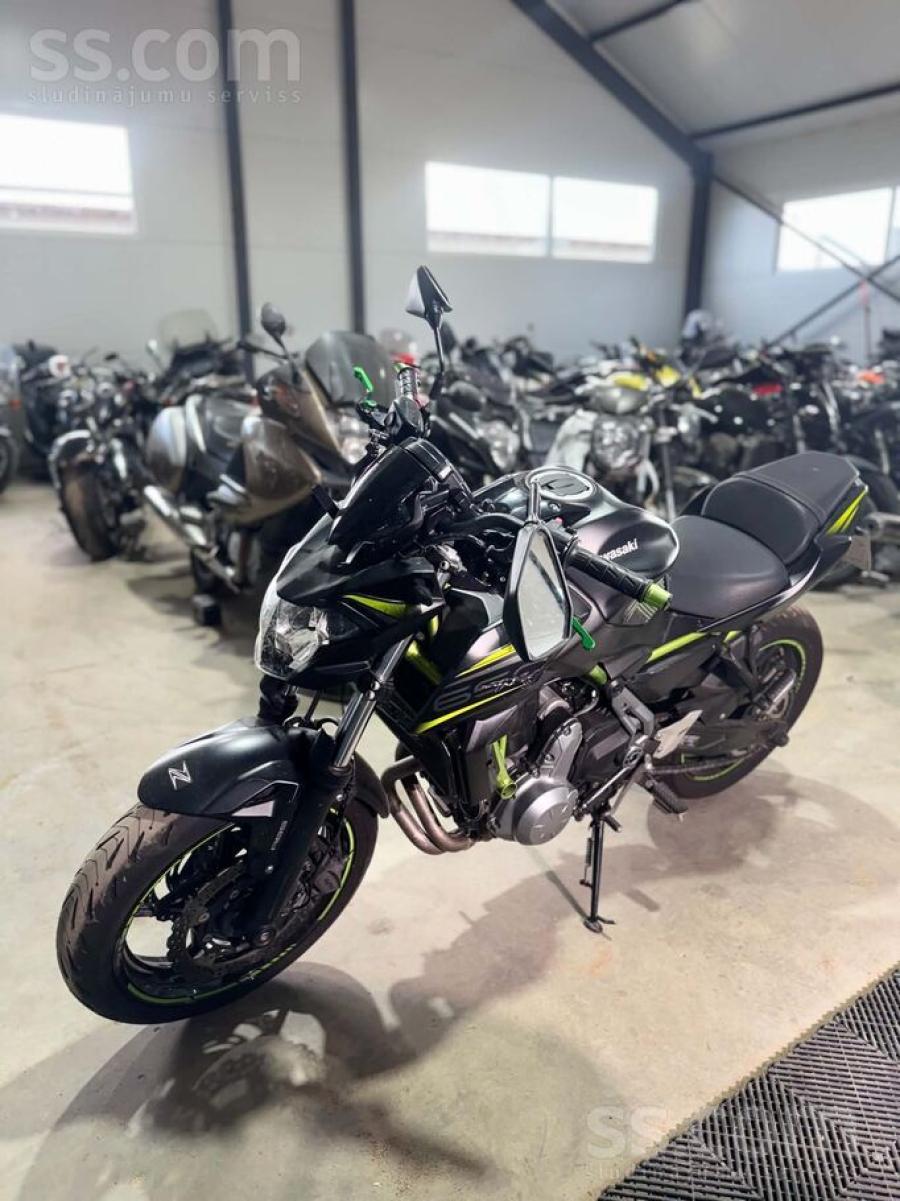 Кавасаки Z650 2019 в Таураге, объемом двигателя 0.65 л и пробегом 0 тыс. км за 2500 €, фото 1 на AUTOMOTO.COM.LV
