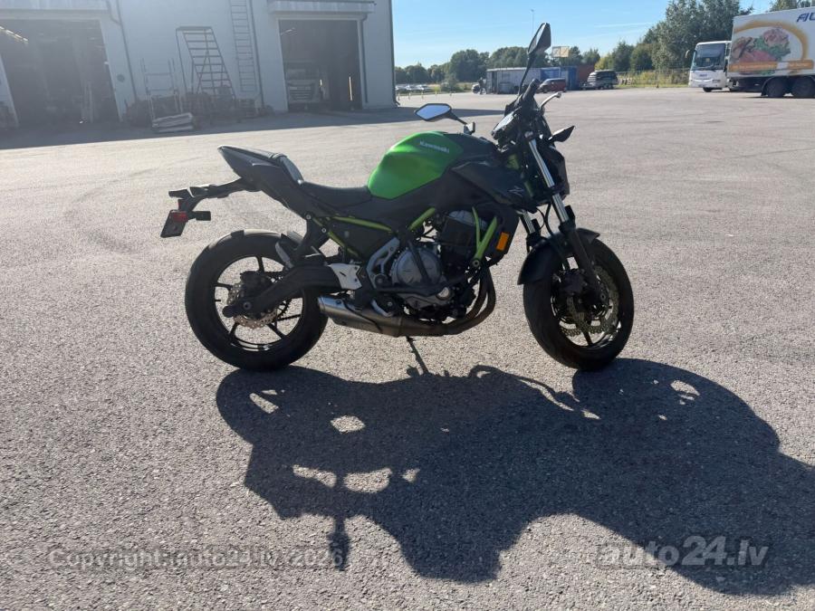 Кавасаки Z650 2019 в Тарту, объемом двигателя 0.65 л и пробегом 22 тыс. км за 4200 €, фото 12 на AUTOMOTO.COM.LV