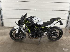 Kawasaki Z650 2020 in Kelme, with an engine capacity of 0.65 L and mileage of 0 thousand km for 1430 €, photo 3 on AUTOMOTO.COM.LV