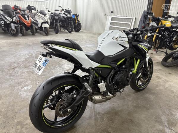 Kawasaki Z650 2020 Kelmė, ar dzinēja tilpumu 0.65 L un nobraukumu 0 tūkst. km par 1430 €, foto 4 vietnē AUTOMOTO.COM.LV