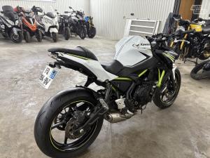 Kawasaki Z650 2020 in Kelme, with an engine capacity of 0.65 L and mileage of 0 thousand km for 1430 €, photo 5 on AUTOMOTO.COM.LV