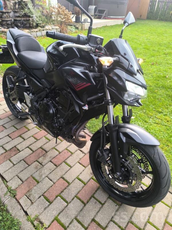 Kawasaki Z650 2021 in Riga, with an engine capacity of 0.65 L and mileage of 0 thousand km for 5300 €, photo 10 on AUTOMOTO.COM.LV