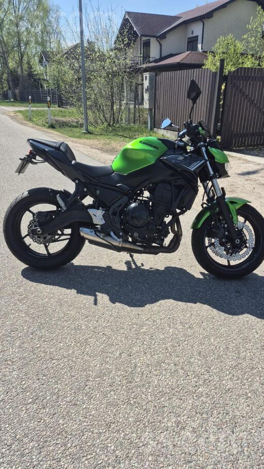 Kawasaki Z650 2021 in Riga, with an engine capacity of 0.65 L and mileage of 0 thousand km for 5100 €, photo 7 on AUTOMOTO.COM.LV