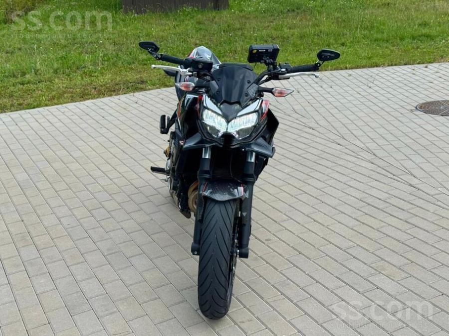 Kawasaki Z650 2022 in Riga, with an engine capacity of 0.65 L and mileage of 0 thousand km for 6200 €, photo 6 on AUTOMOTO.COM.LV
