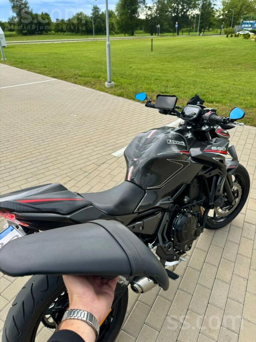 Kawasaki Z650 2022 in Riga, with an engine capacity of 0.65 L and mileage of 0 thousand km for 6200 €, photo 9 on AUTOMOTO.COM.LV