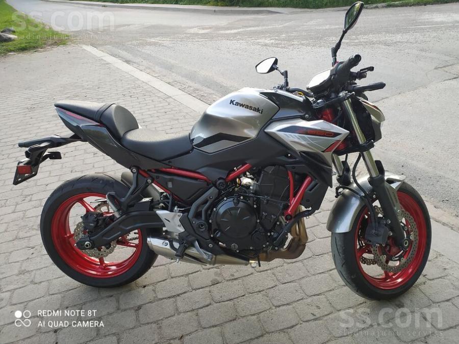 Kawasaki Z650 2023 in Riga, with an engine capacity of 0.65 L and mileage of 0 thousand km for 5700 €, photo 9 on AUTOMOTO.COM.LV