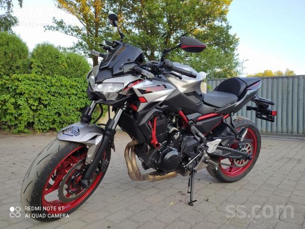Kawasaki Z650 2023 in Riga, with an engine capacity of 0.65 L and mileage of 0 thousand km for 5700 €, photo 3 on AUTOMOTO.COM.LV
