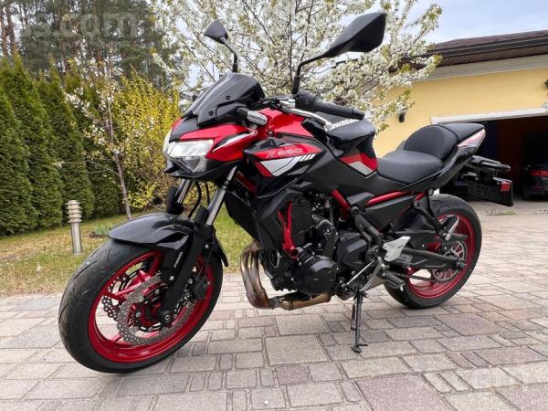 Kawasaki Z650 2024 Rīga, ar dzinēja tilpumu 0.65 L un nobraukumu 0 tūkst. km par 6400 €, foto 1 vietnē AUTOMOTO.COM.LV