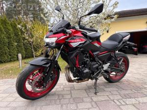 Kawasaki Z650 2024 Rīga, ar dzinēja tilpumu 0.65 L un nobraukumu 0 tūkst. km par 6400 €, foto  vietnē AUTOMOTO.COM.LV