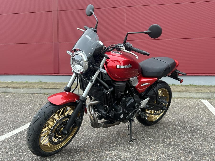 Sarkans Kawasaki Z650 2025 Kauņa, ar dzinēja tilpumu 0.80 L un nobraukumu 6 tūkst. km par 4500 €, foto 7 vietnē AUTOMOTO.COM.LV