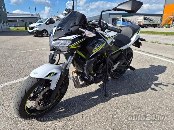 Белый Кавасаки Z650 2020 в Тарту, объемом двигателя 0.65 л и пробегом 25 тыс. км за 4800 €, фото 7 на AUTOMOTO.COM.LV