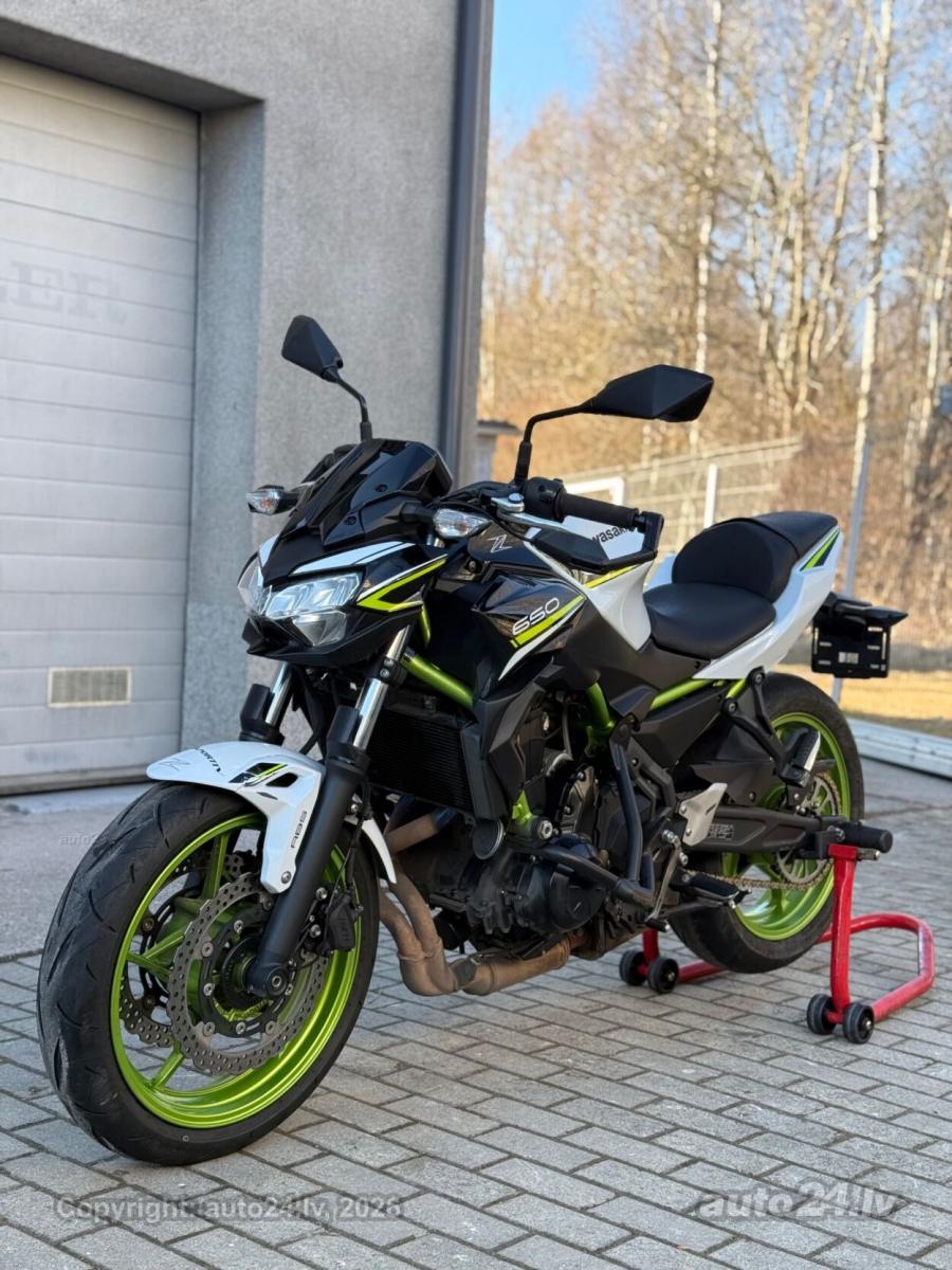 Balts Kawasaki Z650 2021 Pērnava, ar dzinēja tilpumu 0.65 L un nobraukumu 18 tūkst. km par 5390 €, foto 2 vietnē AUTOMOTO.COM.LV